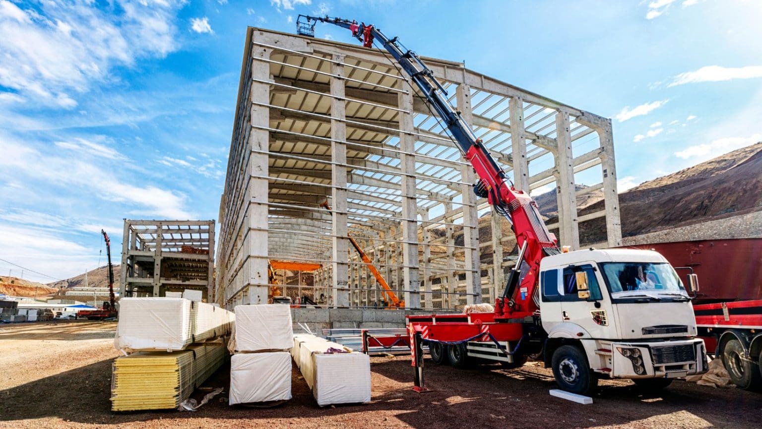 An Ultimate Guide HIAB Trucks | Loader Cranes Explained